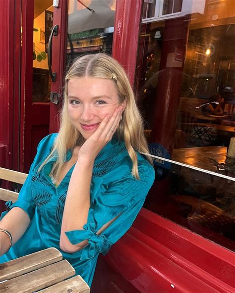 Alyth Ross Age Height Net Worth Boyfriend Bio Facts Wiki