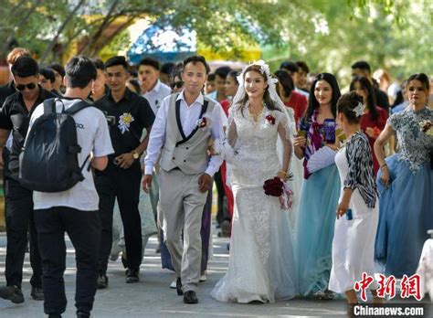 人这一辈子一定要去一趟祖国最年轻的白杨市 中新网新疆