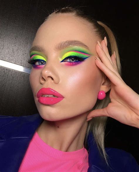 The Best Neon Makeup Looks To Wear All Summer Long Review 2 Coupon