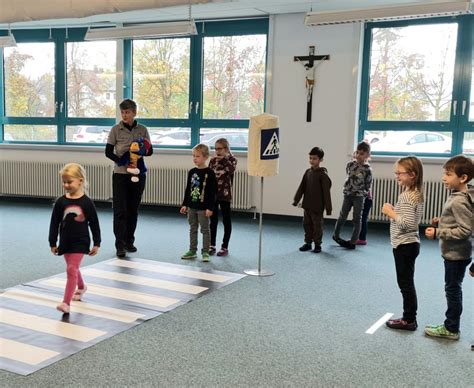 Aufgepasst Mit Adacus Grundschule Gundelfingen