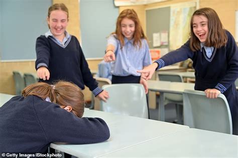 Girls Under Face Growing Pressure To Send Classmates Naked Images