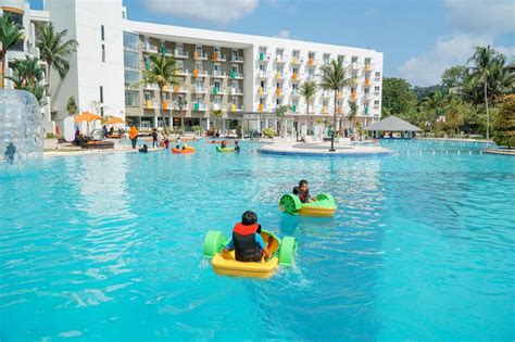 Harris Resort Waterfront Batam Homecare24