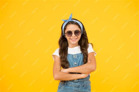 Premium Photo Ready For Sunny Weather Summer Fashion Concept Cheerful