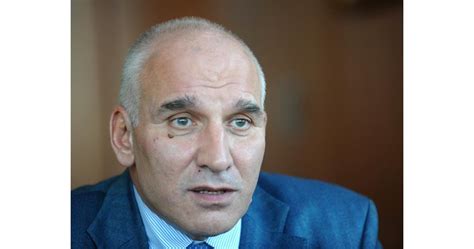 Банкерът Левон Хампарцумян Колкото е по стабилна икономиката толкова