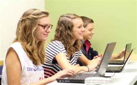 Ccel独自の【smrt スマート カリキュラム】 株式会社アチーブゴール