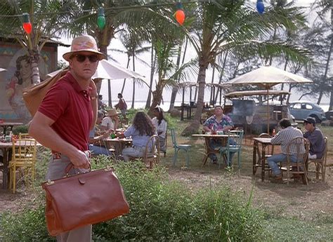 17 Awesome Details That Will Make You Appreciate Jurassic Park Even More