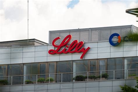 Fda Approves Eli Lillys Drug For Advanced Breast Cancer Eli Lilly Nyse Lly Benzinga
