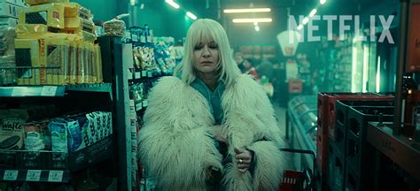 Netflix Estrena Aniela Una Comedia Irreverente Sobre La Caída Y Reinvención De Una Mujer