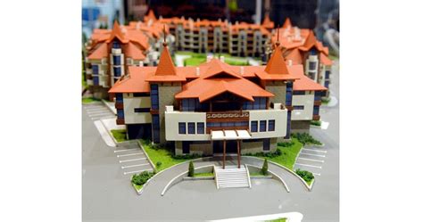 Пазарът на имоти се раздвижва китайци и руснаци щели да купуват