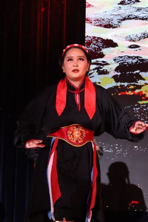 Хэнтий Бор Өндөр Соёлын төв Хэнтий Бор Өндөр Соёлын төв