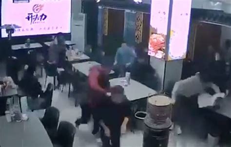 中國甘肅深夜規模62地震 已致97死、236傷！民眾倉皇逃生 鏡週刊 Line Today