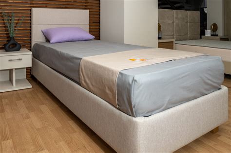 ΚΡΕΒΑΤΙ ΜΕ ΚΕΦΑΛΑΡΙ ΜΟΡΦΕΑΣ New Concept