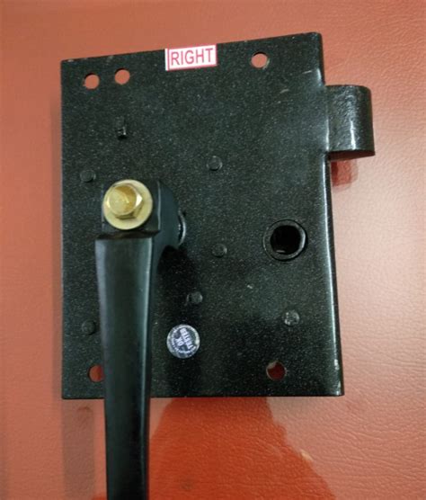 Metal Truck Rc Lock Feature Longer Functional Life Accuracy KP International Aligarh