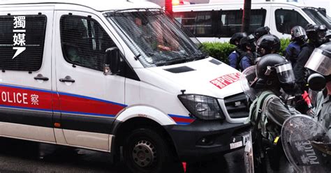 警隊衝鋒車撞貨車 受傷司機入稟向警員及警務處處長索償 獨媒報導 獨立媒體