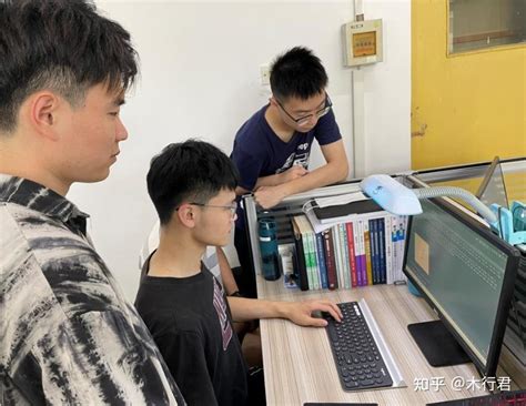 请问大家现在都有找到实习吗，计算机专业，好焦虑啊？ 知乎