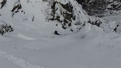 Videos Show Moment Skier Gets Caught In New Hampshire Avalanche Youtube