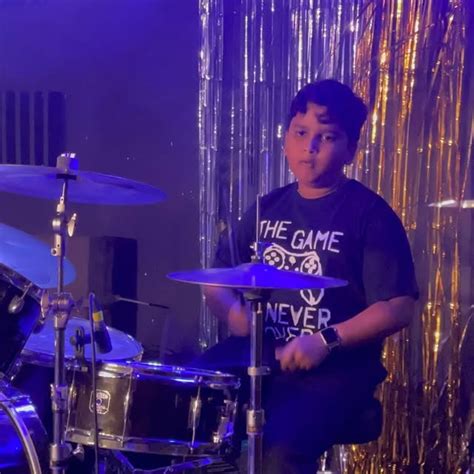 Adniel Drummer Adniel Drummer • Threads Say More