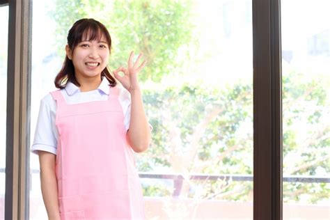 【2023年最新版】保育士資格取得に必須の実技試験はどれが良い？試験内容や対策・落ちる人の特徴