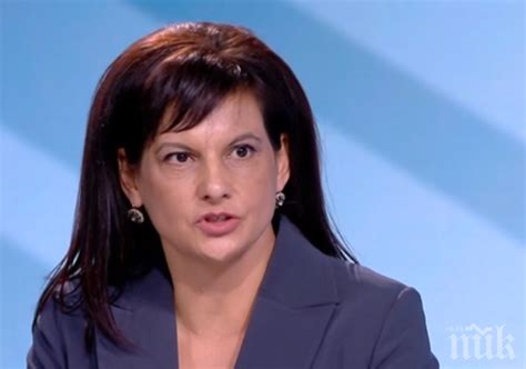 Дариткова обяви защо правителството трябва да довърши мандата си и