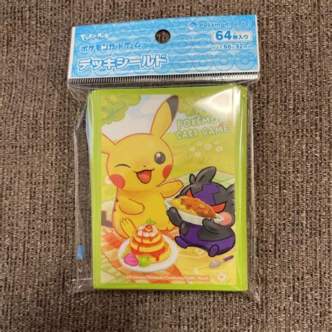 ポケモンカードゲーム スリーブ デッキシールド ピカチュウ・モルペコ メルカリ