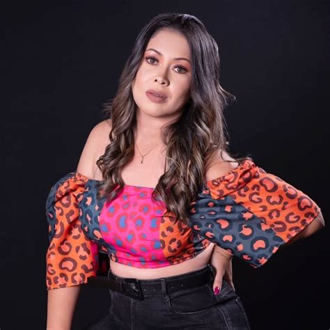 Renata Lemos Renatta Lemos • Threads Say More