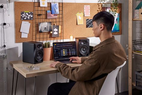Dm D Bt Desktop Monitor System