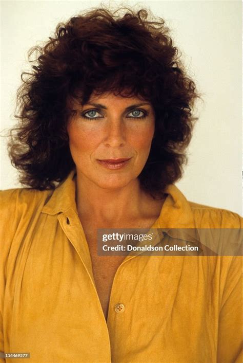 Actress Joanna Cassidy Poses For A Portrait In Circa 1990 In Los News Photo Getty Images