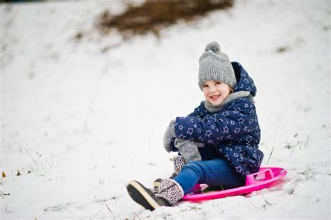 Ievērojot drošību bērni var izvairīties no ziemas traumu Ziemellatvija lv
