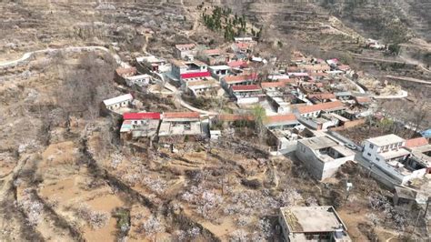 航拍于盘村济南长清海拔最高的古村落被称为建在天上的村庄 旅游 旅途风光 好看视频