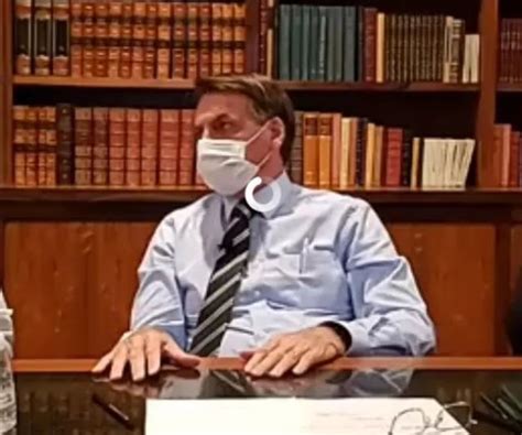 Notícias Senador Da Comitiva De Bolsonaro Testa Positivo Para Covid
