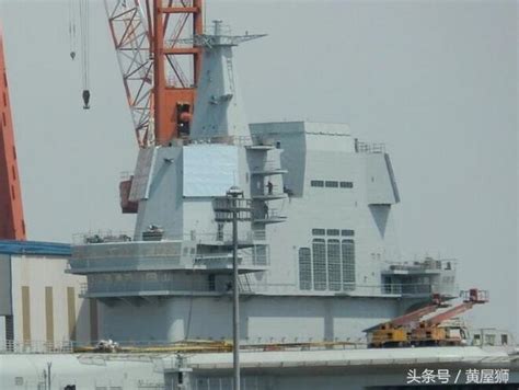 中國首艘國產航母裝飾完畢，心系藍海胸懷天下的東方美男子啊！ 每日頭條