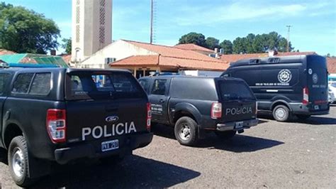 Allanaron A Funcionarios De La Aduana En Corrientes Infobae