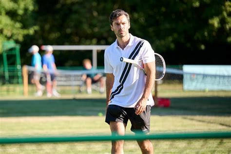 Hollywood Spy See Aidan Turner Wearing Sexy Shorts In First Fifteen