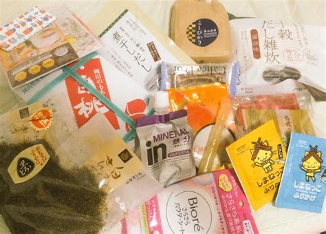 「イベントで沢山差し入れ頂きました‼︎本当ありがとうございます入浴剤食おうとしてた 」ヲギの漫画
