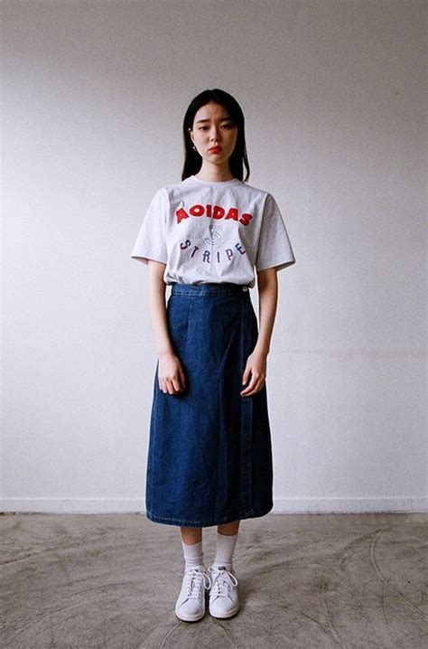 เสื้อยืดวินเทจ Ladyissue เว็บรีวิวเครื่องสำอาง ชุมชนผู้หญิง ฮาวทูแต่งหน้า อัพเดทแบรนด์เนม