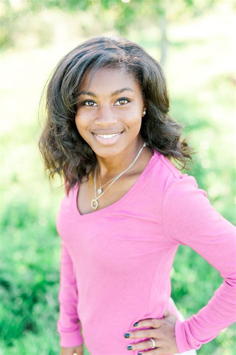 Senior Portraits Senior Pictures Girl Head Shots Senior Pictures