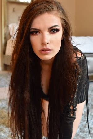 Zoe Wood Facts Bio Career Net Worth AidWiki