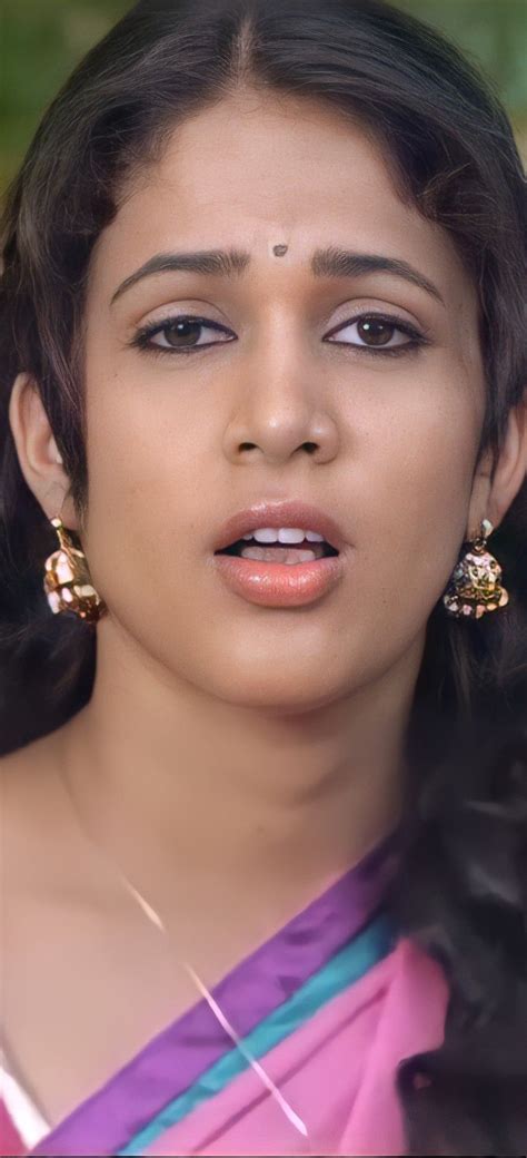 Pin By Chinna Malini On Actress Without Makeup Beautiful Women Faces