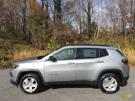 Billet Silver Metallic 2022 Jeep Compass Latitude 4x4 Exterior Photo