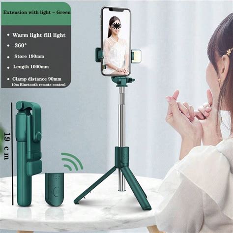 Selfie Stick Bluetooth Fill Light Expandable Selfie Stick Tripod With