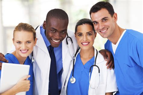 Why Should You Take Certified Nursing Assistant Classes