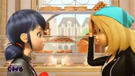 Marinette And Zoé Miraculous Ladybug Miraculous Ladybug Anime Marinette
