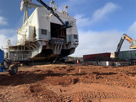 Ensham Resources Dragline Dlo3 Demolition Comet Qld