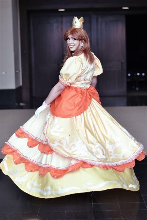 Cosplay Princess Daisy — Kyla Is Inspired