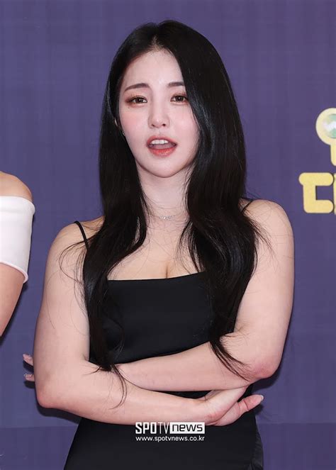 Bb Girls Yujeong Is Reportedly Dating Popular Actor Koreaboo