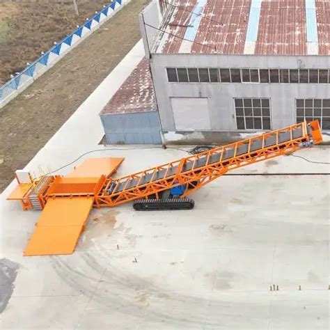 Wheeled Truck Unloader