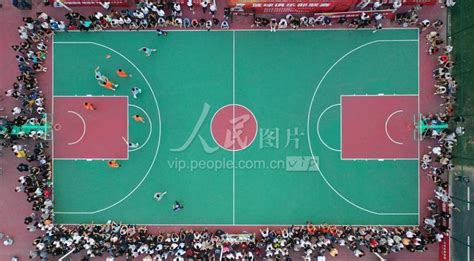江苏沭阳：精彩篮球赛点燃夏日激情 人民图片网