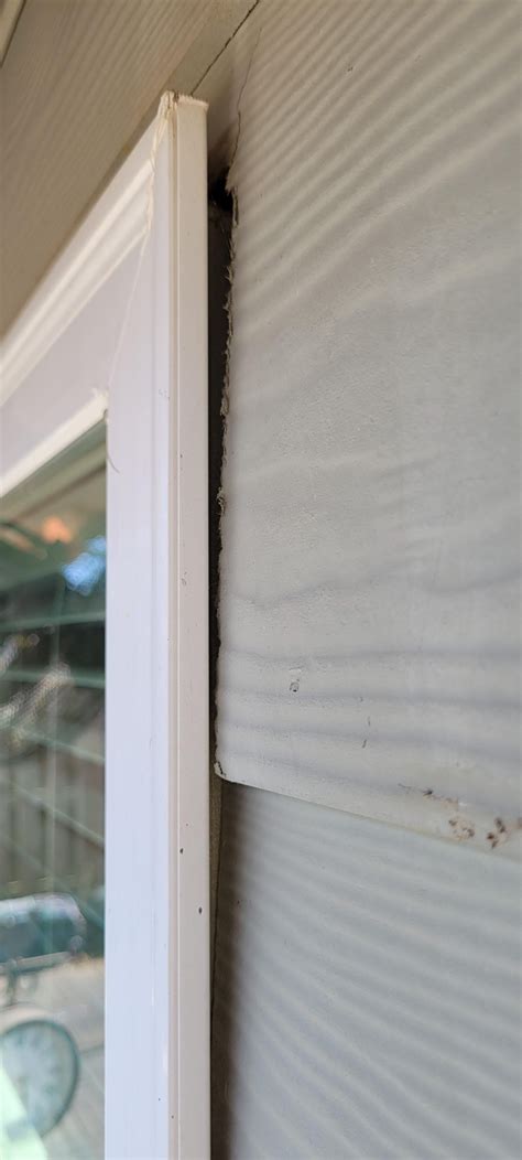 Gaps Between Outdoor Window Frame And Siding Rhomemaintenance