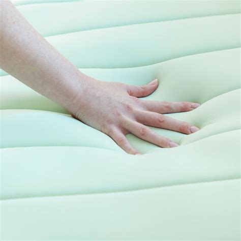 Mintzzz Chill Pad Cooling Mattress Pad