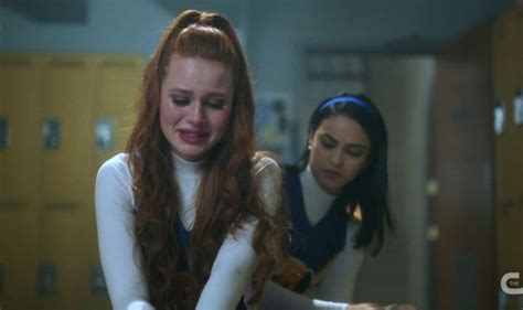 Riverdale Blunder Fans Spot Mistake With Veronicas Pep Rally Tv